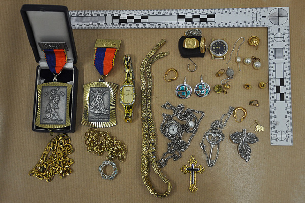 Police Looking for Owners of Recovered Jewellery